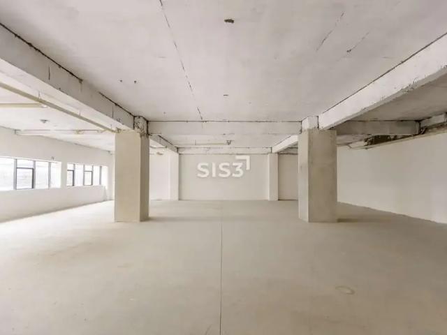 Conj. Comercial / Sala para Venda em Curitiba/PR Batel 8 Quartos