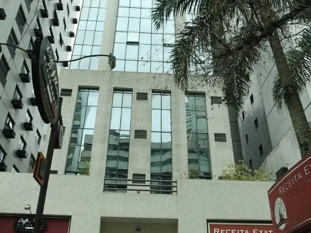 Conj. Comercial / Sala para Venda em Curitiba/PR Batel