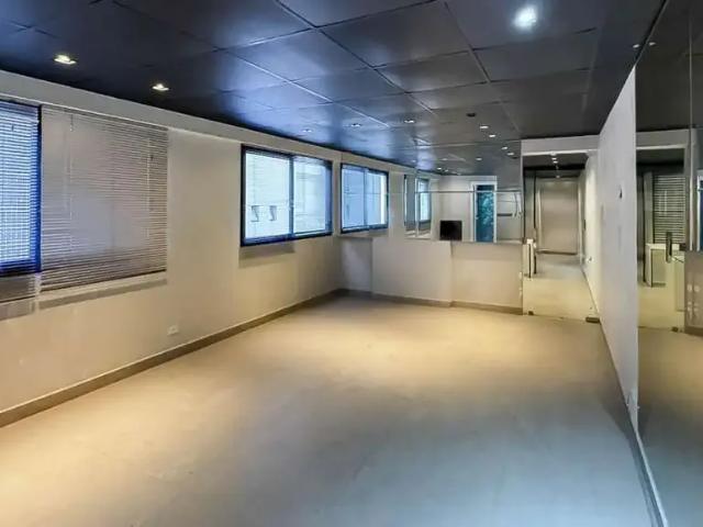 Conj. Comercial / Sala para Venda em Curitiba/PR Bigorrilho 1 Quartos