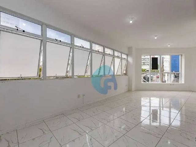 Conj. Comercial / Sala para Venda em Curitiba/PR Cabral