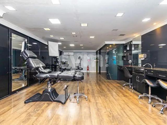 Conj. Comercial / Sala para Venda em Curitiba/PR Centro