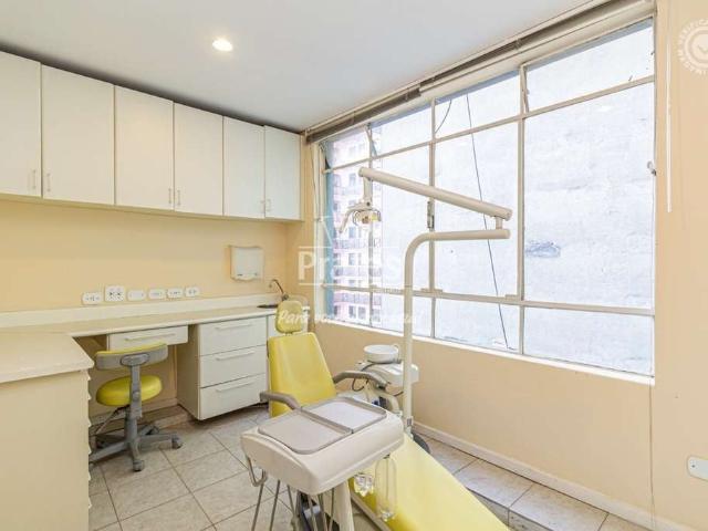 Conj. Comercial / Sala para Venda em Curitiba/PR Centro
