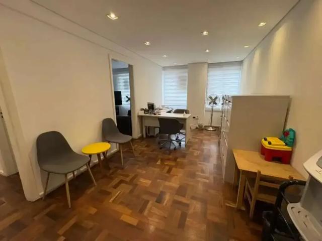Conj. Comercial / Sala para Venda em Curitiba/PR Centro