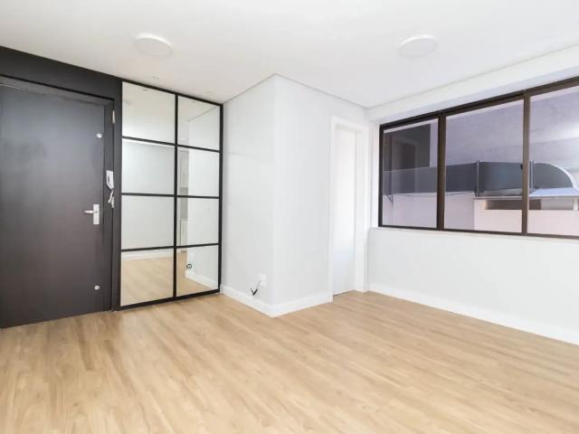 Conj. Comercial / Sala para Venda em Curitiba/PR Centro