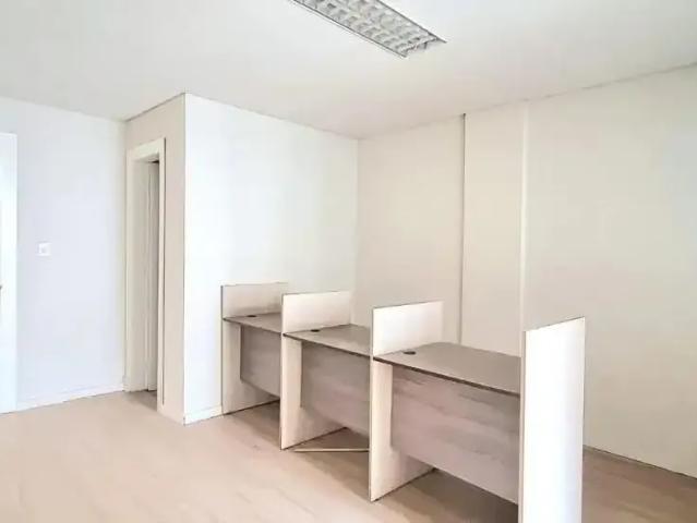 Conj. Comercial / Sala para Venda em Curitiba/PR Centro