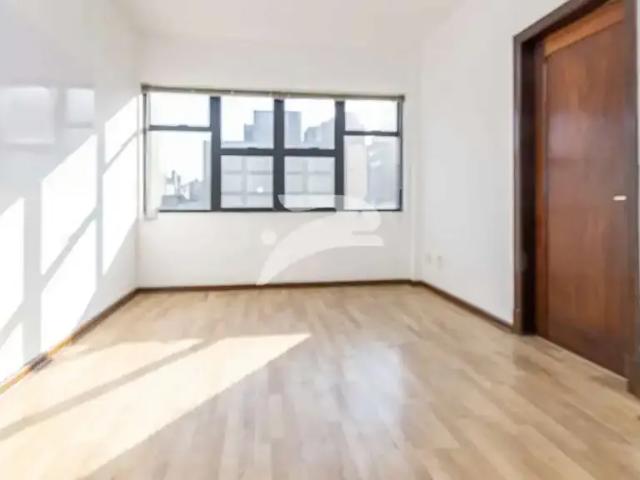 Conj. Comercial / Sala para Venda em Curitiba/PR Centro