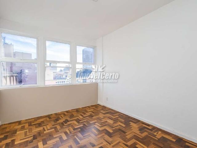 Conj. Comercial / Sala para Venda em Curitiba/PR Centro