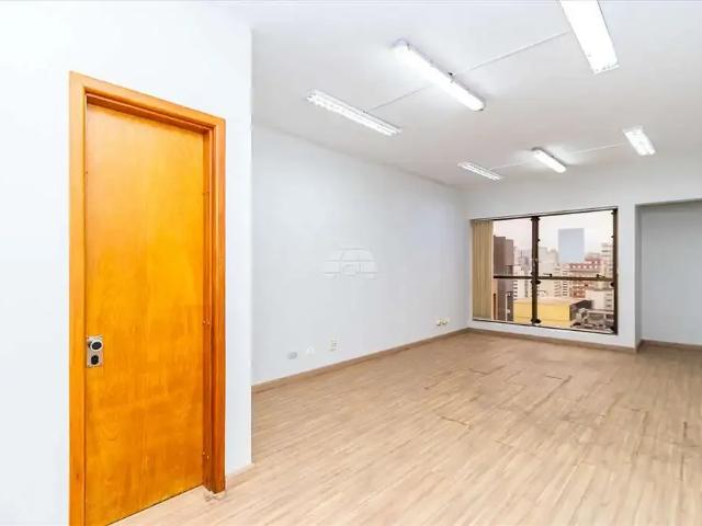 Conj. Comercial / Sala para Venda em Curitiba/PR Centro