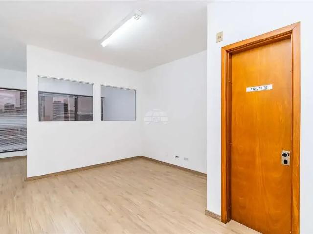 Conj. Comercial / Sala para Venda em Curitiba/PR Centro