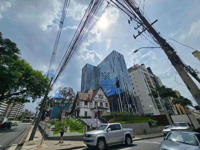 Conj. Comercial / Sala para Venda em Curitiba/PR Centro