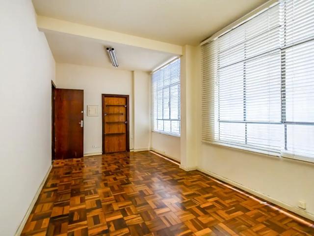 Conj. Comercial / Sala para Venda em Curitiba/PR Centro
