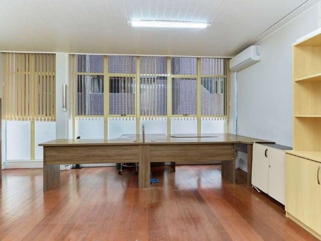 Conj. Comercial / Sala para Venda em Curitiba/PR Centro