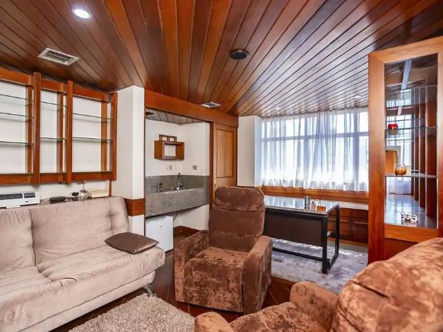 Conj. Comercial / Sala para Venda em Curitiba/PR Centro