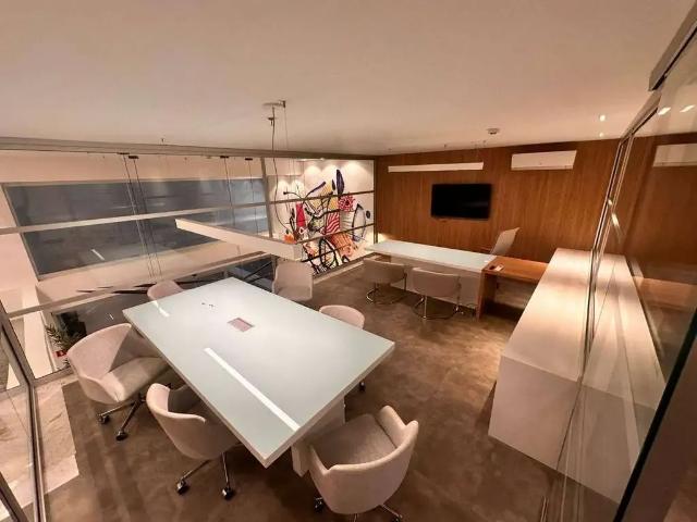 Conj. Comercial / Sala para Venda em Curitiba/PR Centro