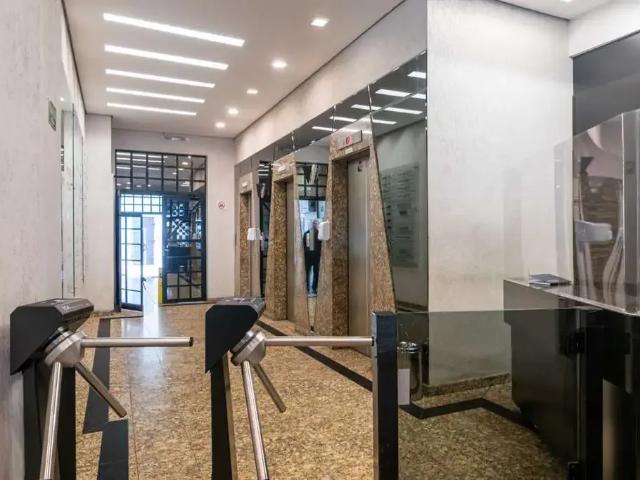Conj. Comercial / Sala para Venda em Curitiba/PR Centro