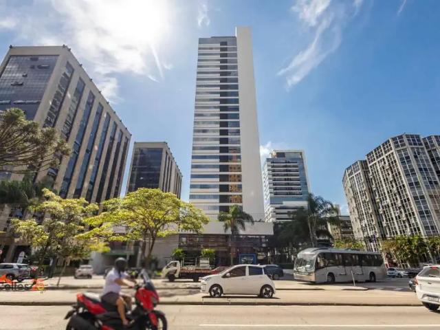 Conj. Comercial / Sala para Venda em Curitiba/PR Centro Cívico
