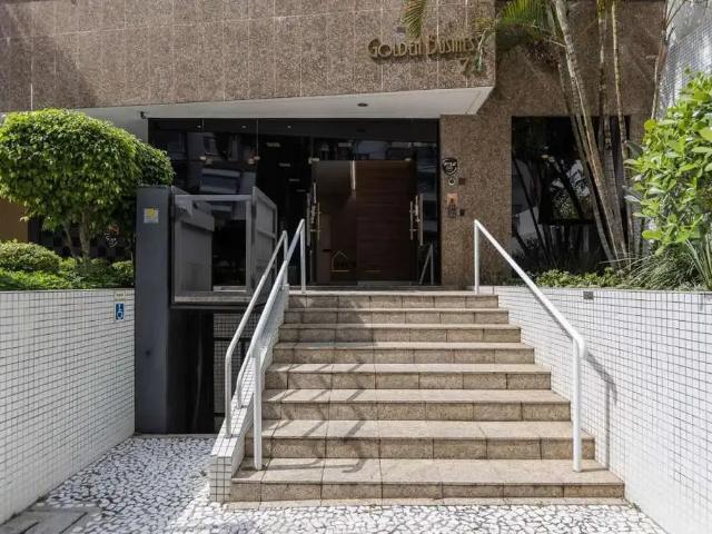 Conj. Comercial / Sala para Venda em Curitiba/PR Centro Cívico