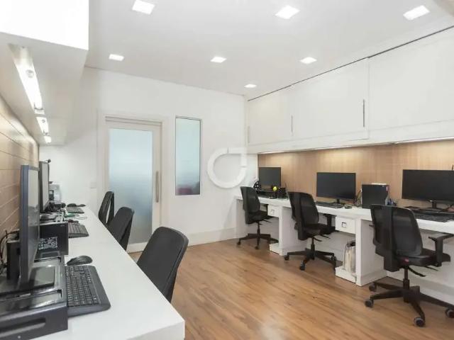 Conj. Comercial / Sala para Venda em Curitiba/PR Juvevê