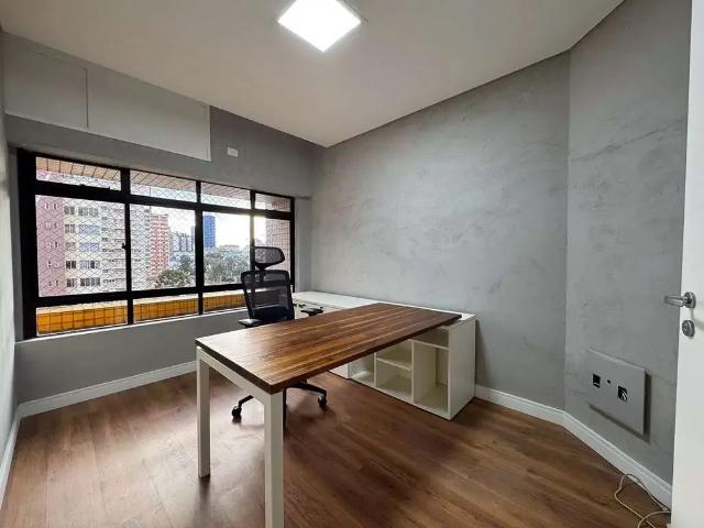 Conj. Comercial / Sala para Venda em Curitiba/PR Rebouças 2 Quartos