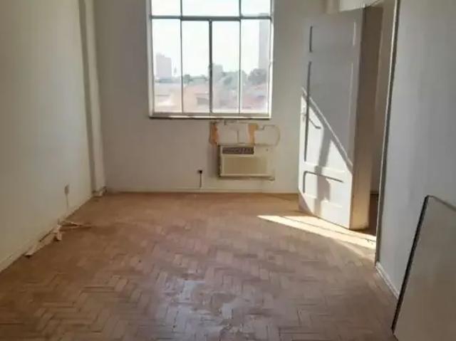 Conj. Comercial / Sala para Venda em Araçatuba/SP Centro
