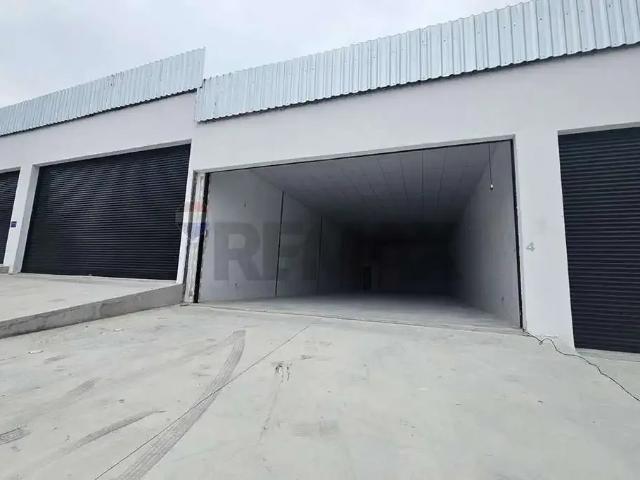 Conj. Comercial / Sala para Venda em Araruama/RJ Centro