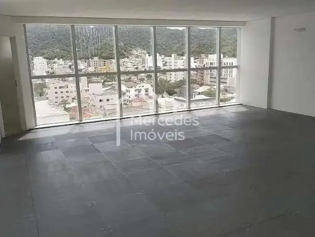 Conj. Comercial / Sala para Venda em Balneário Camboriú/SC Centro