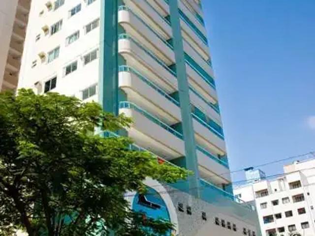 Conj. Comercial / Sala para Venda em Balneário Camboriú/SC Centro