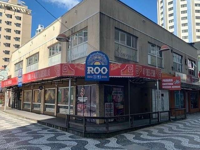 Conj. Comercial / Sala para Venda em Balneário Camboriú/SC Centro 1 Quartos
