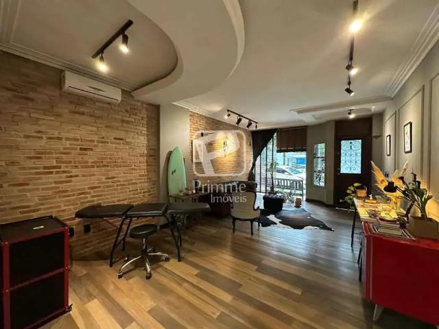 Conj. Comercial / Sala para Venda em Balneário Camboriú/SC Centro