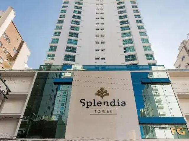 Conj. Comercial / Sala para Venda em Balneário Camboriú/SC Centro