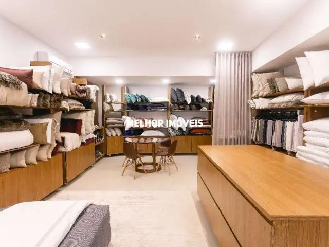 Conj. Comercial / Sala para Venda em Balneário Camboriú/SC Centro