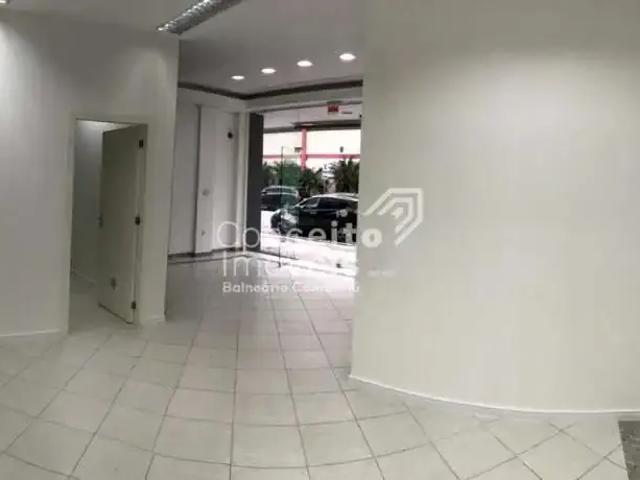 Conj. Comercial / Sala para Venda em Balneário Camboriú/SC Centro