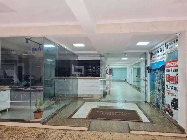 Conj. Comercial / Sala para Venda em Balneário Camboriú/SC Centro