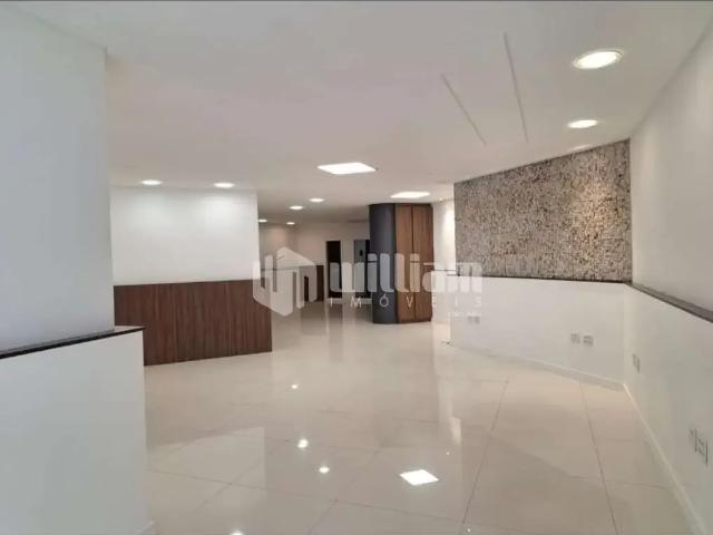 Conj. Comercial / Sala para Venda em Balneário Camboriú/SC Centro