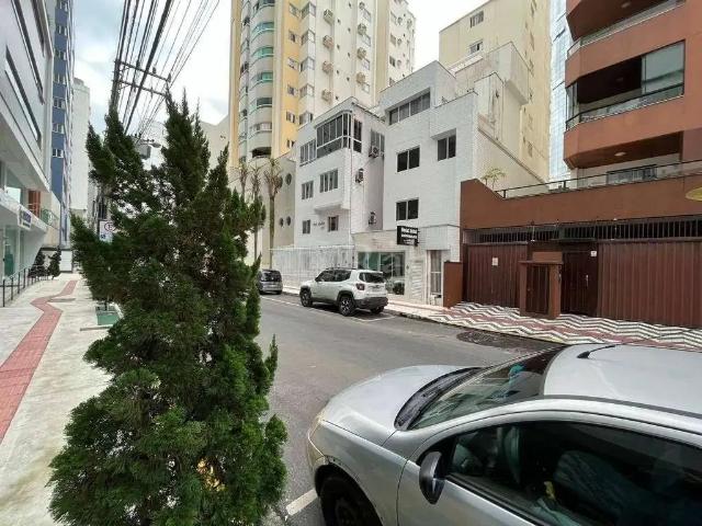 Conj. Comercial / Sala para Venda em Balneário Camboriú/SC Centro