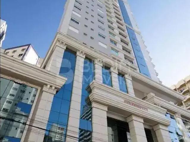 Conj. Comercial / Sala para Venda em Balneário Camboriú/SC Centro
