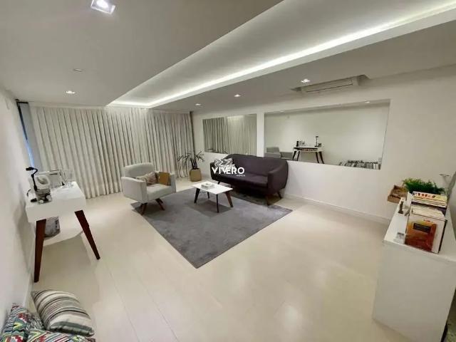 Conj. Comercial / Sala para Venda em Balneário Camboriú/SC Centro 5 Quartos