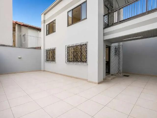 Conj. Comercial / Sala para Venda em Balneário Camboriú/SC Centro