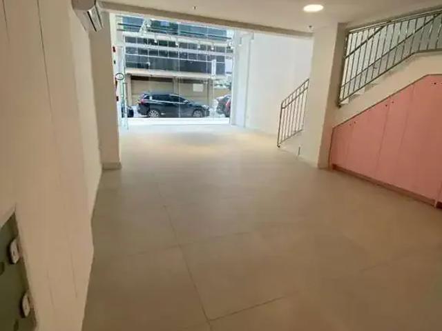 Conj. Comercial / Sala para Venda em Balneário Camboriú/SC Centro