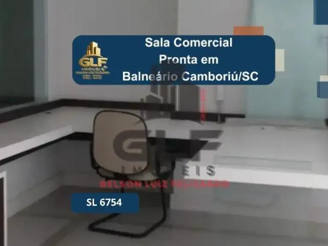 Conj. Comercial / Sala para Venda em Balneário Camboriú/SC Centro