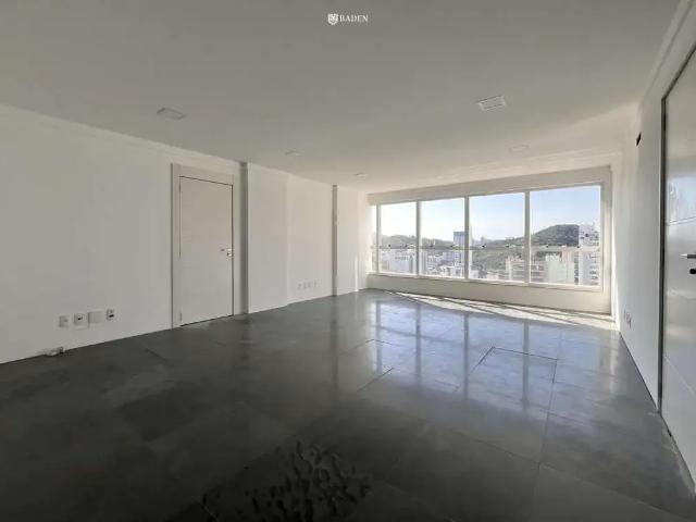 Conj. Comercial / Sala para Venda em Balneário Camboriú/SC Pioneiros 1 Quartos