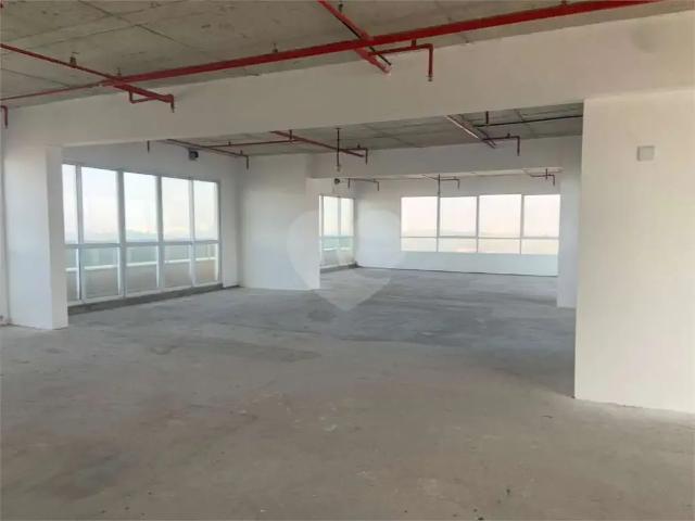 Conj. Comercial / Sala para Venda em Barueri/SP Alphaville