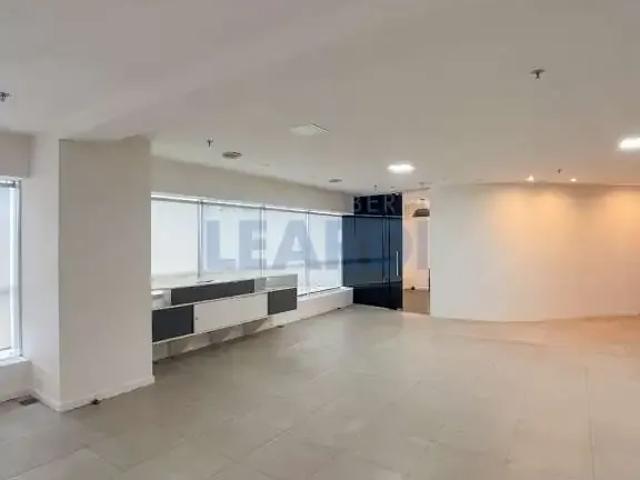Conj. Comercial / Sala para Venda em Barueri/SP Alphaville