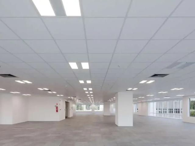 Conj. Comercial / Sala para Venda em Barueri/SP Alphaville Centro Industrial e Empresarial/Alphaville