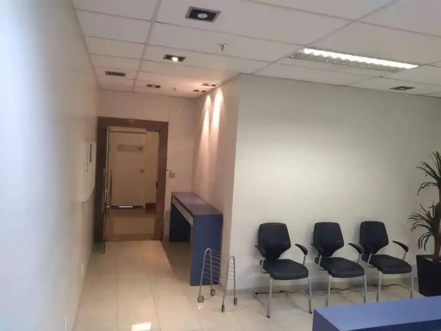 Conj. Comercial / Sala para Venda em Barueri/SP Alphaville Empresarial