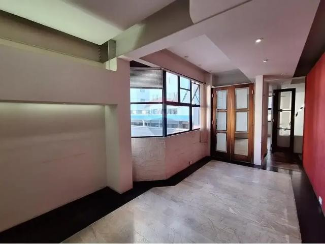 Conj. Comercial / Sala para Venda em Belo Horizonte/MG Funcionários