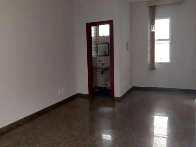 Conj. Comercial / Sala para Venda em Belo Horizonte/MG Funcionários