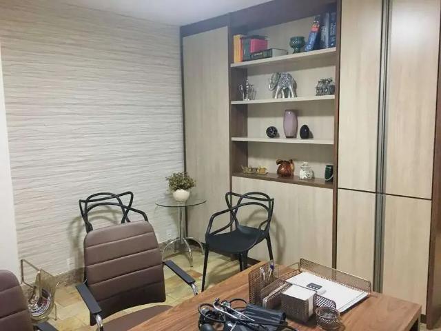 Conj. Comercial / Sala para Venda em Governador Valadares/MG Centro