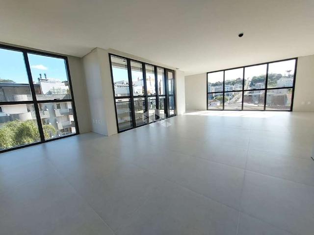 Conj. Comercial / Sala para Venda em Garibaldi/RS Centro