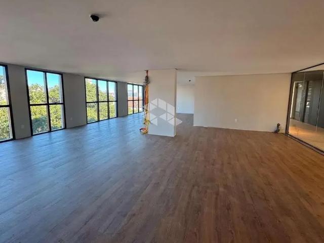 Conj. Comercial / Sala para Venda em Garibaldi/RS Centro